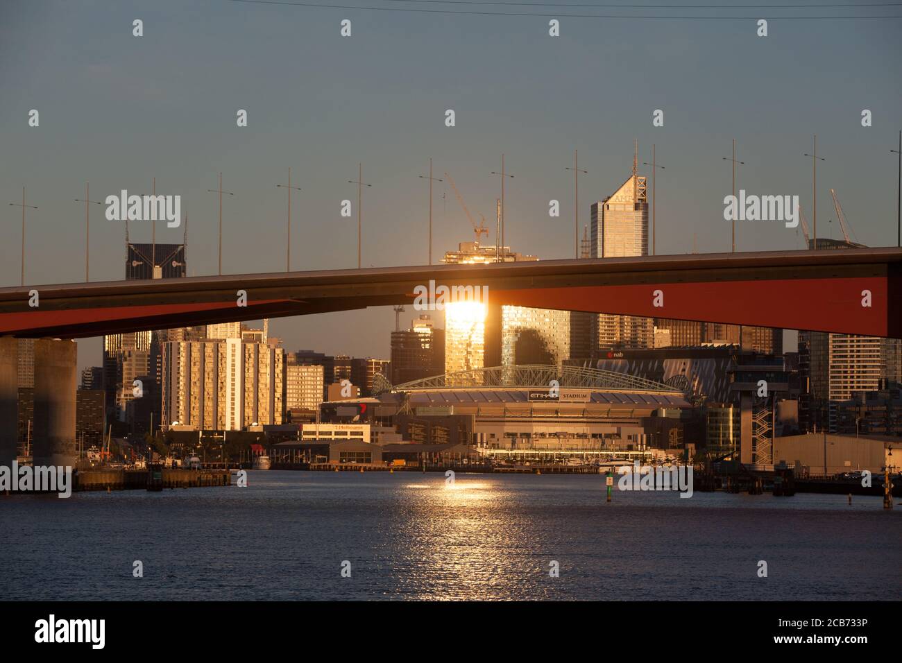 Bolte bridge melbourne skyline hi-res stock photography and images - Alamy