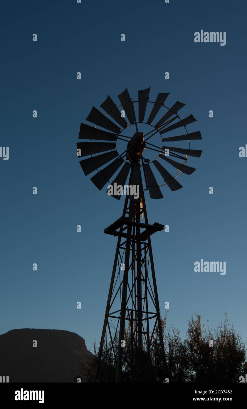 Metal windmill karoo hi-res stock photography and images - Alamy