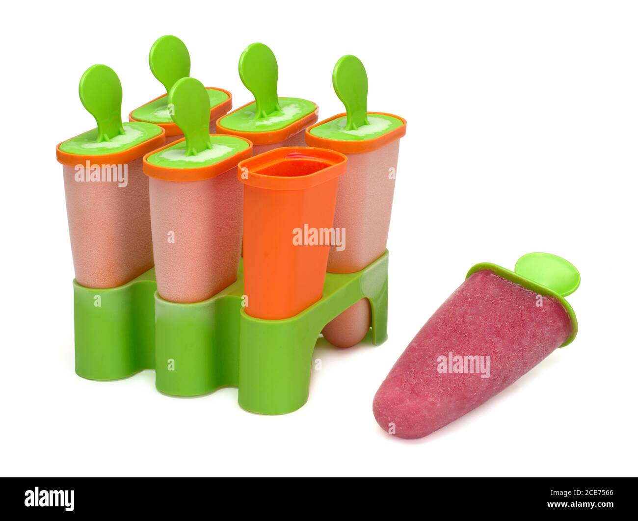 Ice food summer frozen fruit hi-res stock photography and images - Alamy