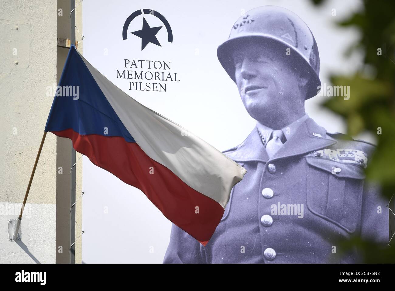 General george s patton flag hi-res stock photography and images - Alamy