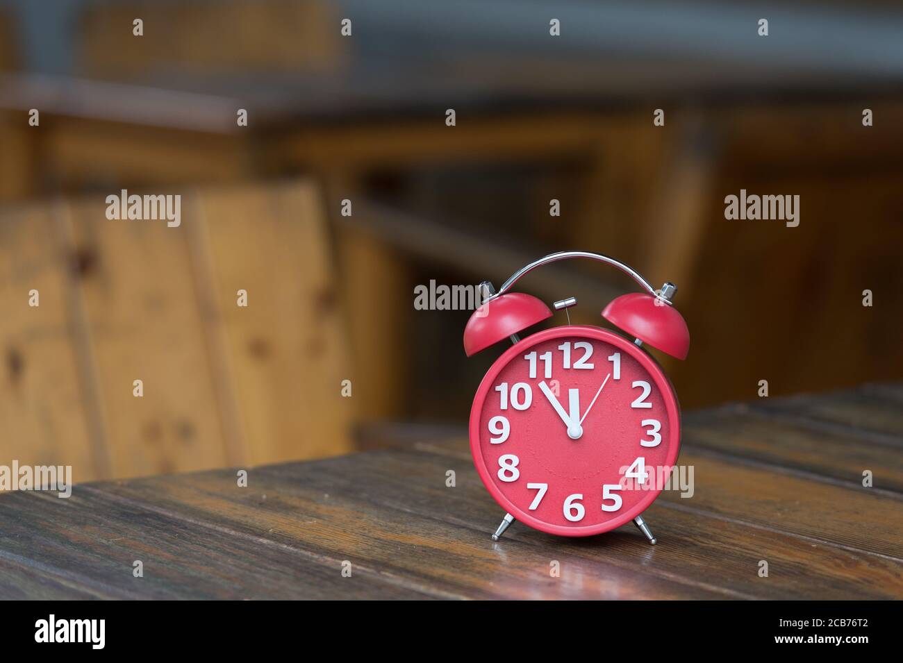 Five clock flower hi-res stock photography and images - Alamy