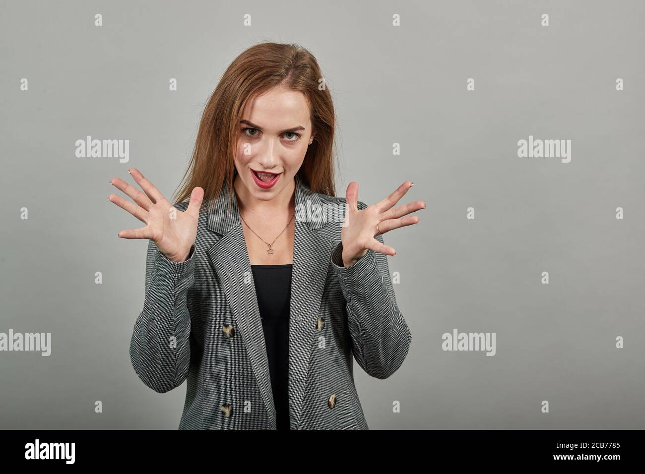 Claw hands, hand gesture and sign, scary desperate, showing claws ...