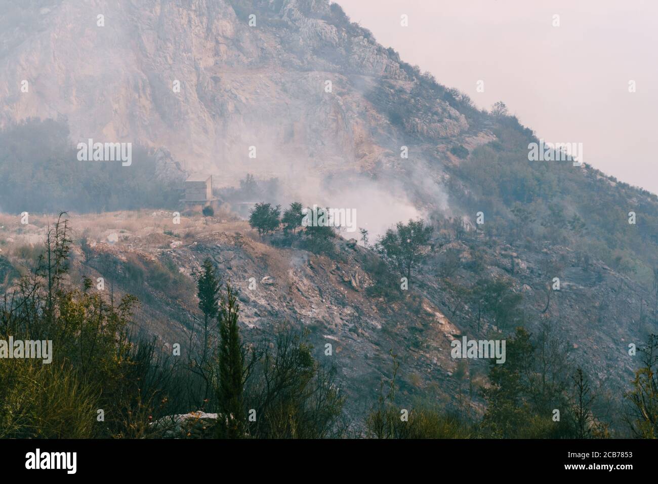 Fire disaster and rocks hi-res stock photography and images - Alamy