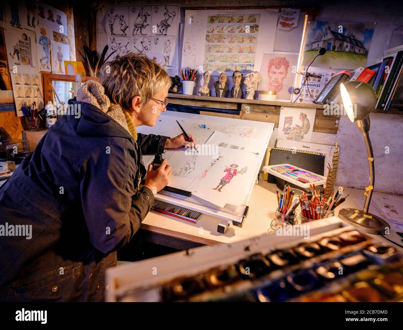 Artist Chelsea Renton at her Lewes studio Stock Photo - Alamy