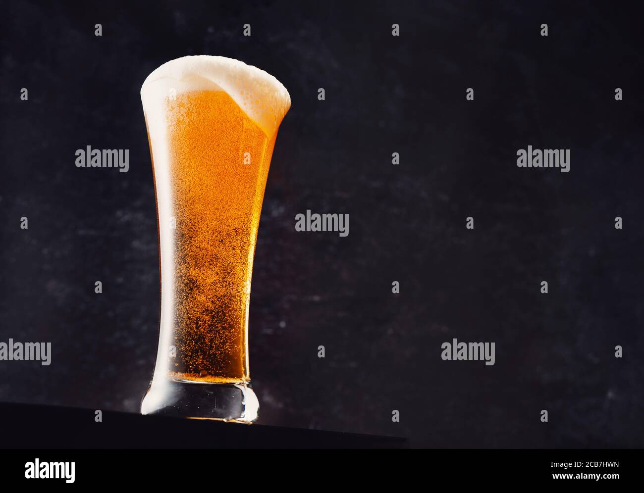 Black background beer hi-res stock photography and images - Alamy