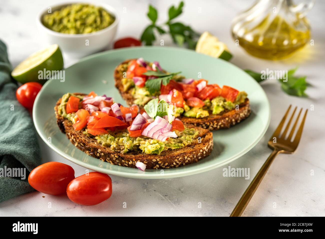 Healthy guacamole toasted bread hi-res stock photography and images - Alamy