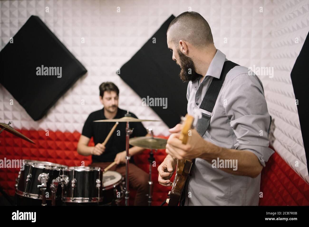 Soundproof band hi-res stock photography and images - Alamy