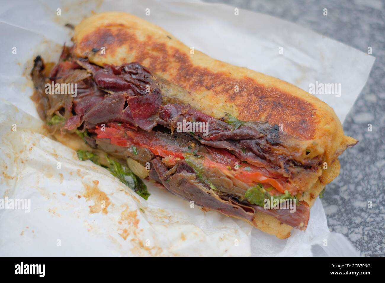 Marché des enfants rouges paris hi-res stock photography and images - Alamy