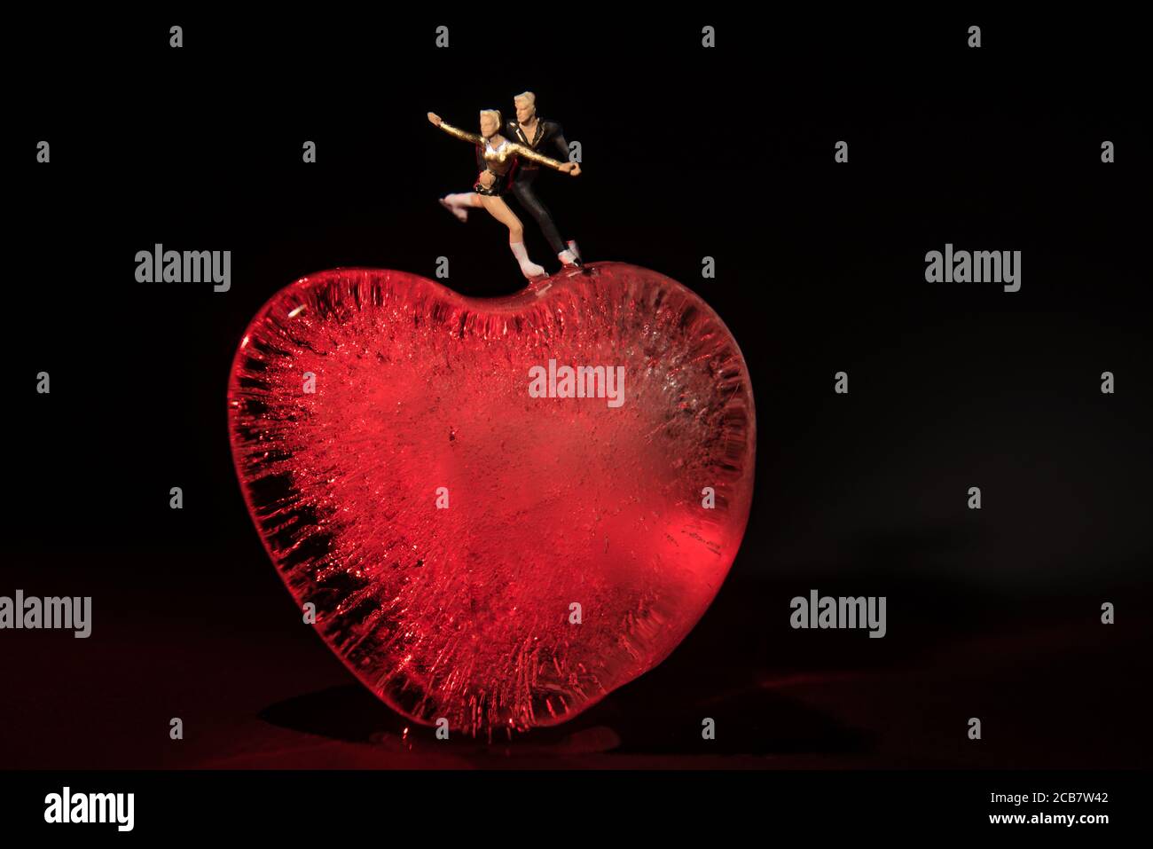 Miniature figures nature hi-res stock photography and images - Alamy