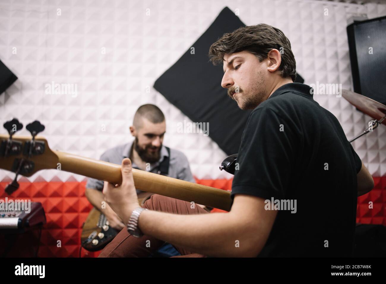 Soundproof band hi-res stock photography and images - Alamy