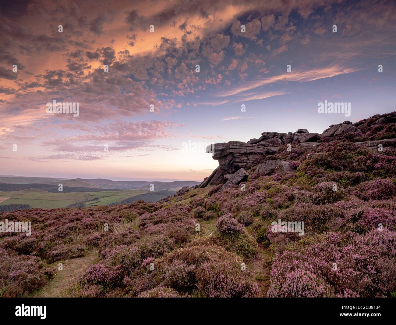 Stunning Sunset over Derwent Edge in the Peak District Stock Photo - Alamy