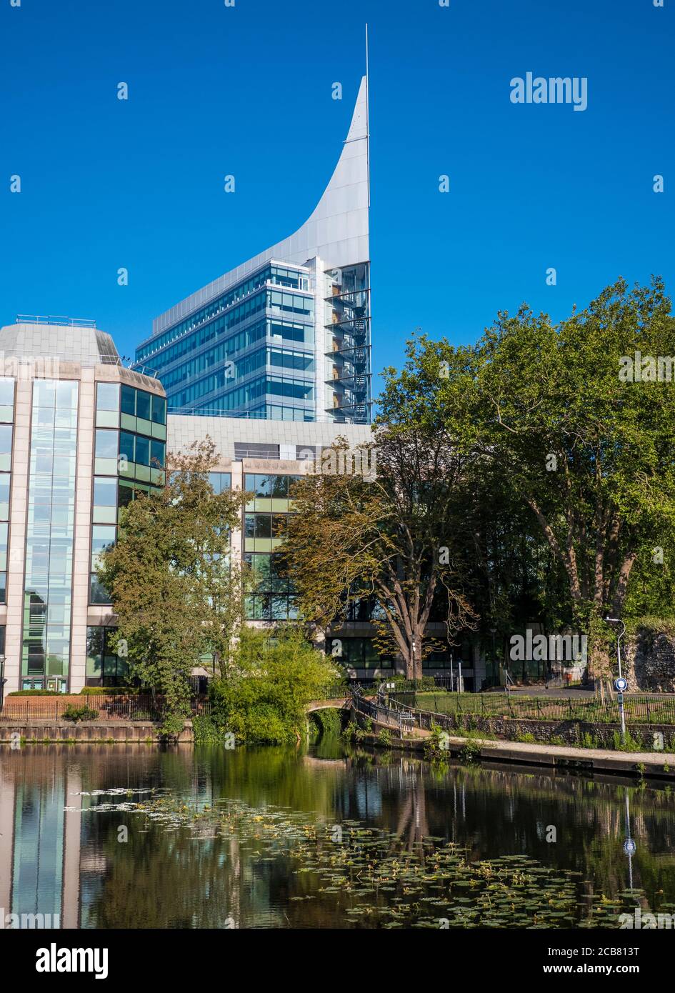 Skyscraper Reading Berkshire High Resolution Stock Photography and ...