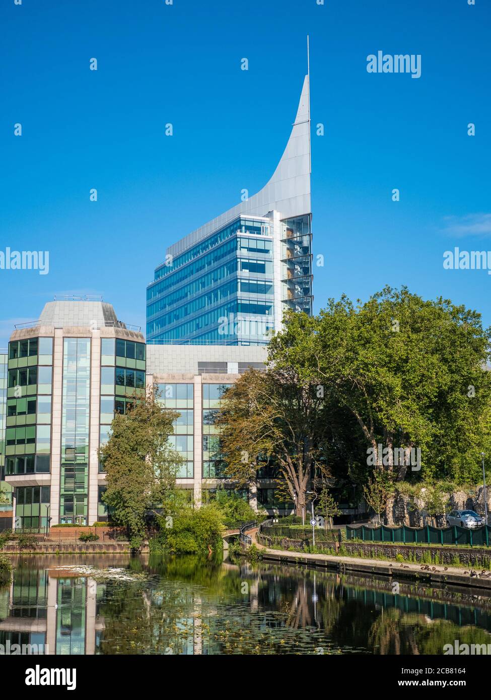 Skyscraper Reading Berkshire High Resolution Stock Photography and ...