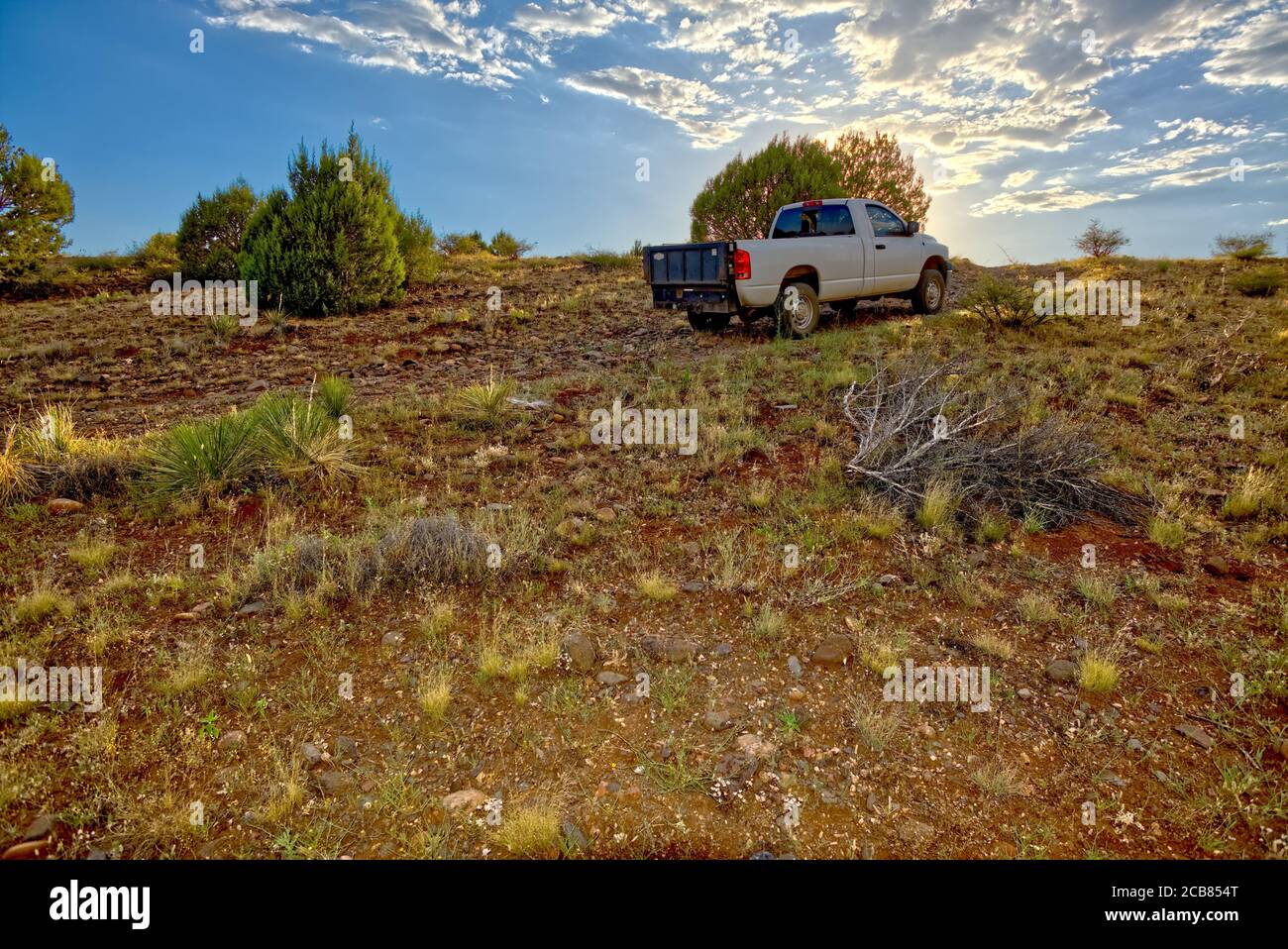 Pickup Truck climbing rocky slope in Arizona Stock Photo - Alamy