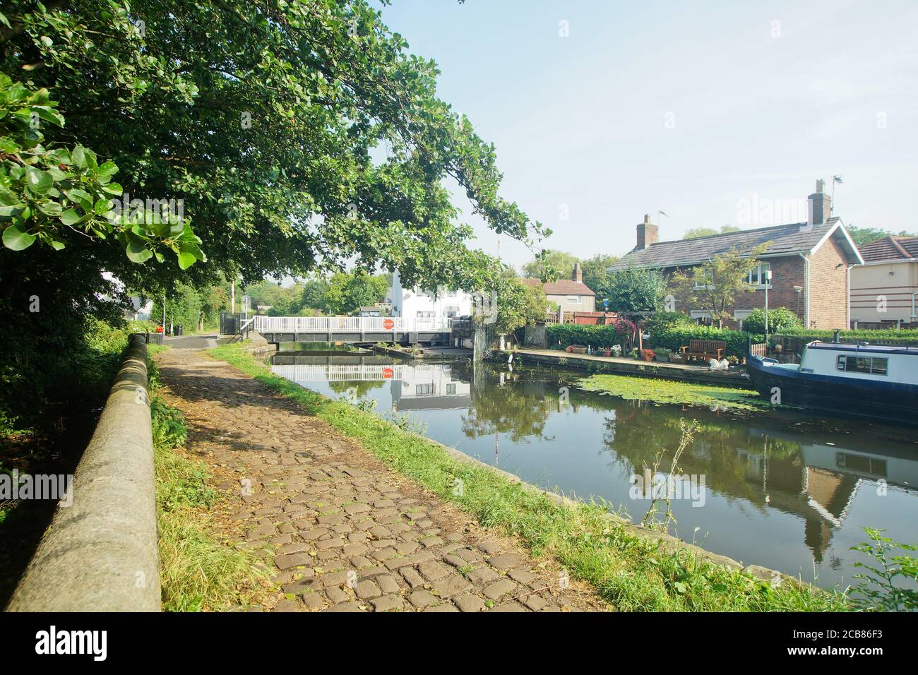 Canal in Maghull, Merseyside Stock Photo - Alamy