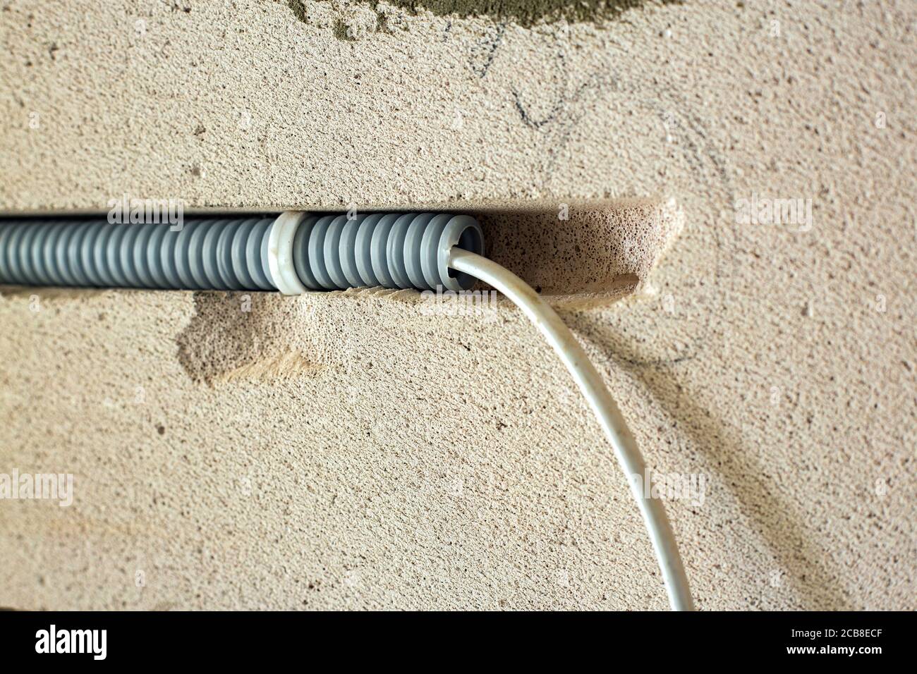 Electricity cables hanging on construction hi-res stock photography and ...