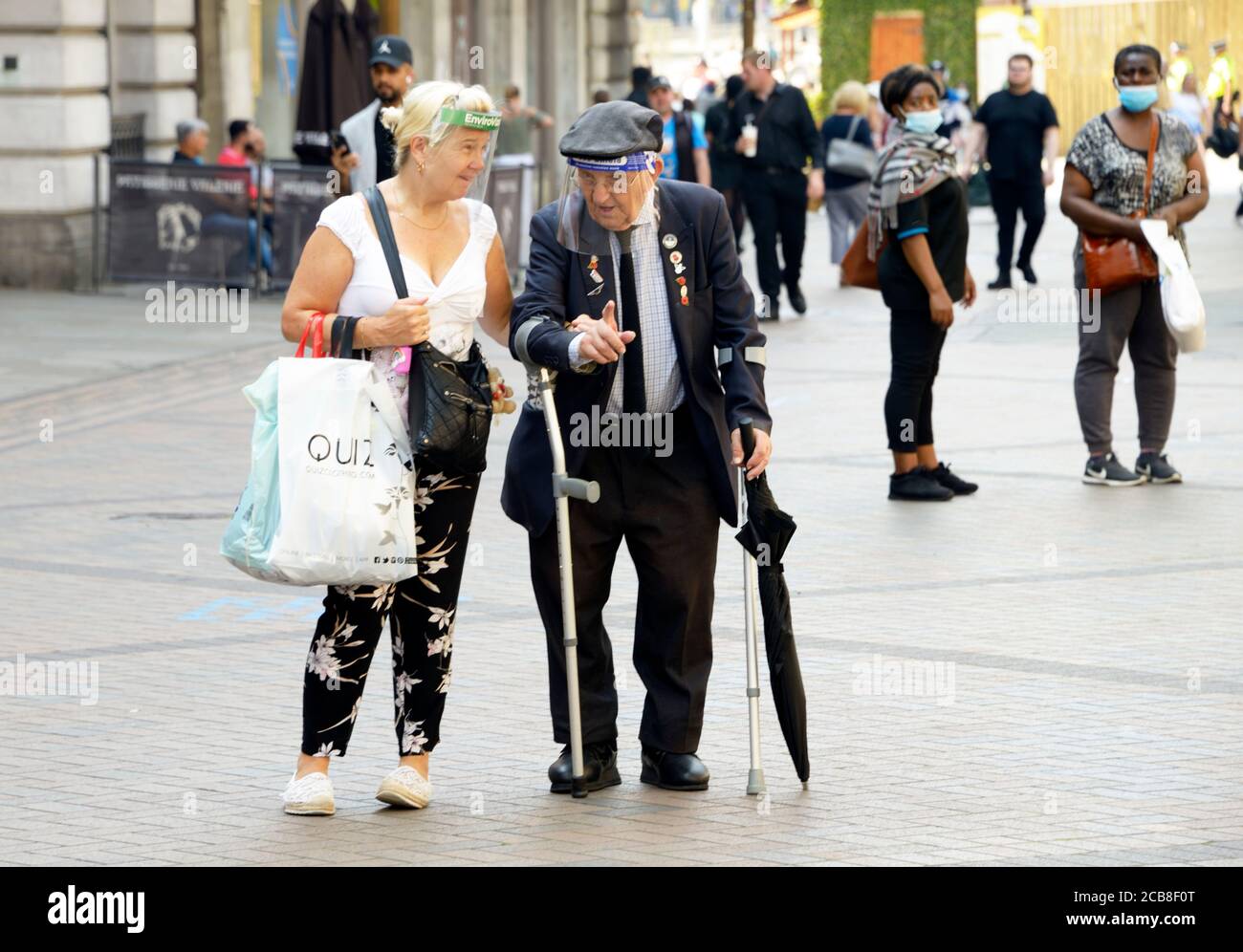 Helping face to face hi-res stock photography and images - Alamy