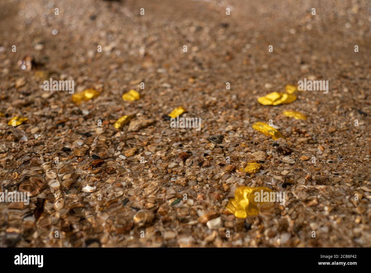 Vein of gold in rock hi-res stock photography and images - Alamy