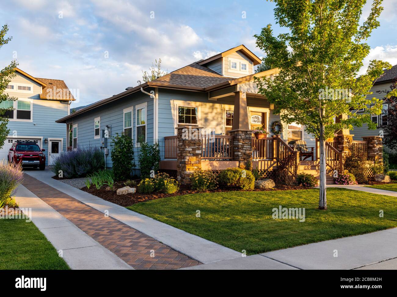 Craftsman Style residential home in Colorado, USA Stock Photo - Alamy