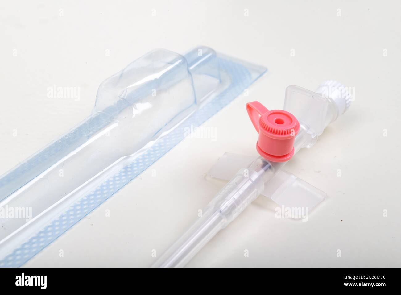Peripheral venous catheter hi-res stock photography and images - Alamy