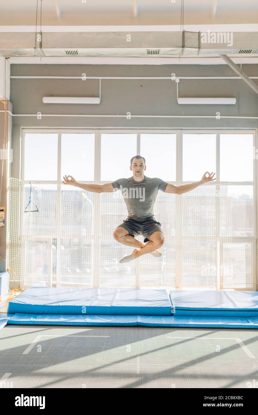 Choose our yoga hi-res stock photography and images - Alamy