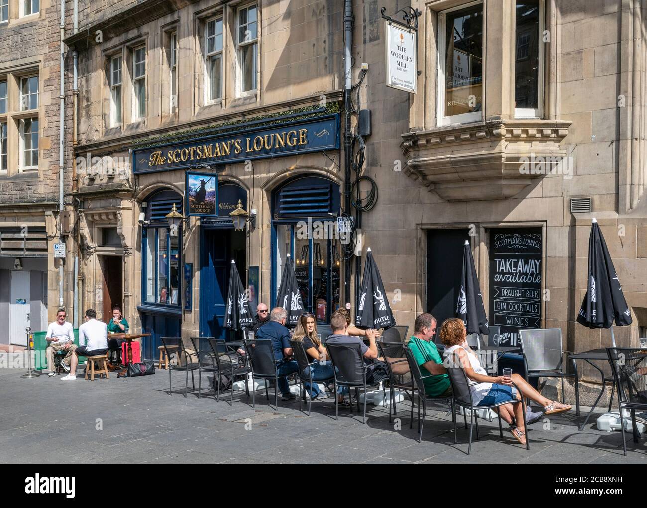The scotsmans lounge hi-res stock photography and images - Alamy