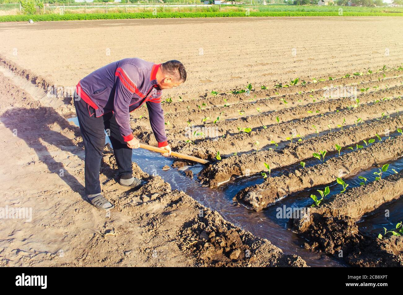 Water flow redirection hi-res stock photography and images - Alamy