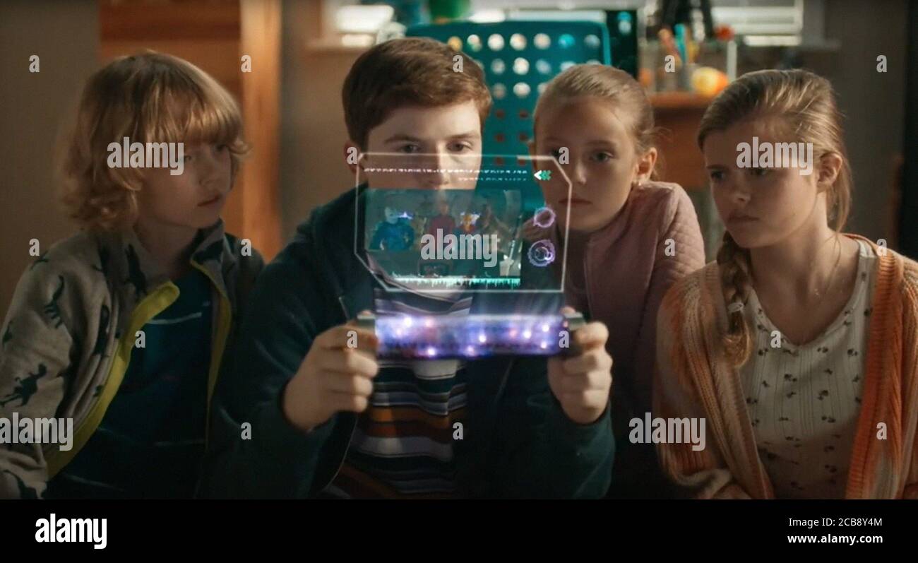 ALIENS STOLE MY BODY, from left: Christian Convery, Jayden Greig ...