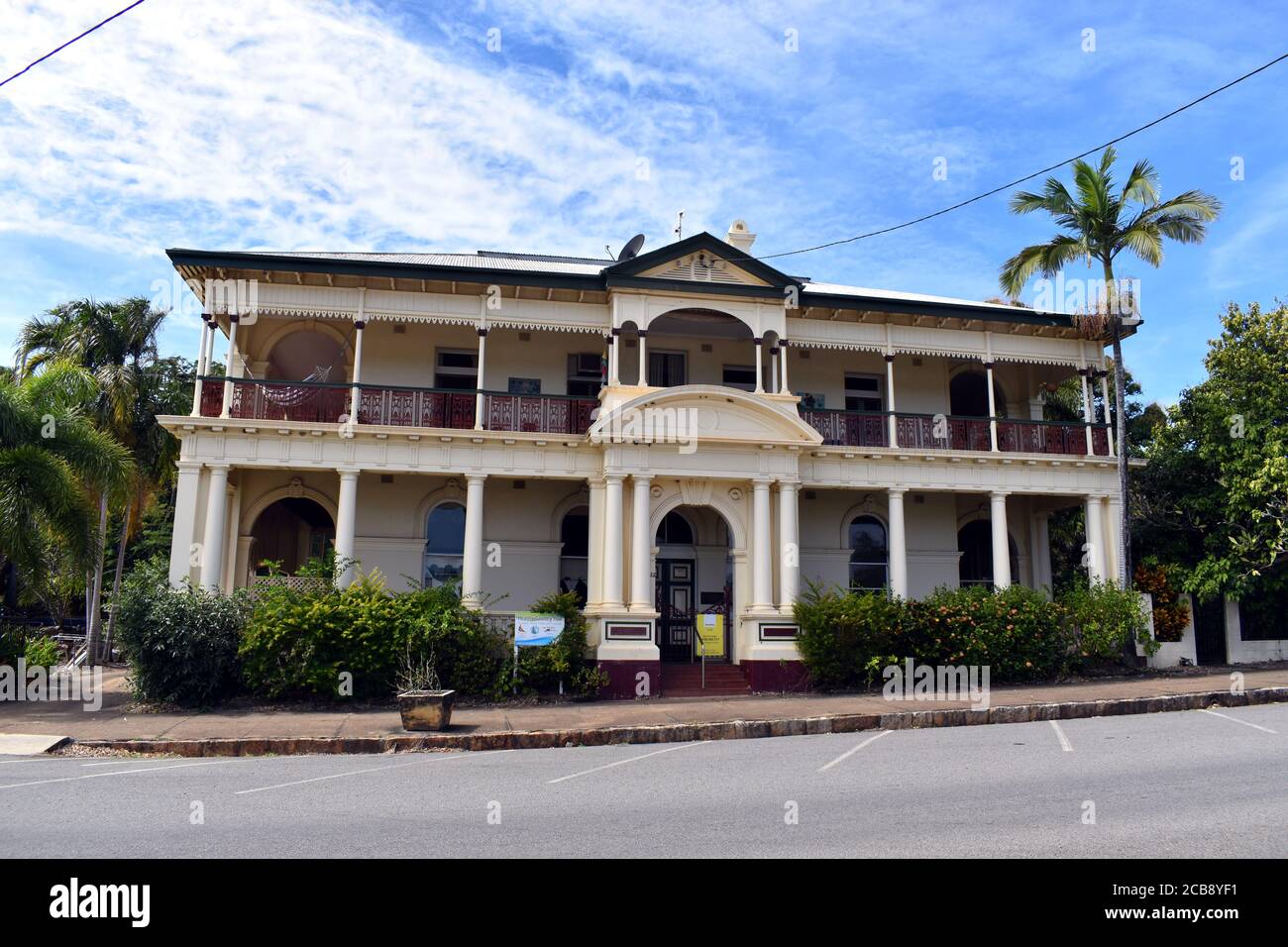 Wrought iron hand rail hi-res stock photography and images - Alamy