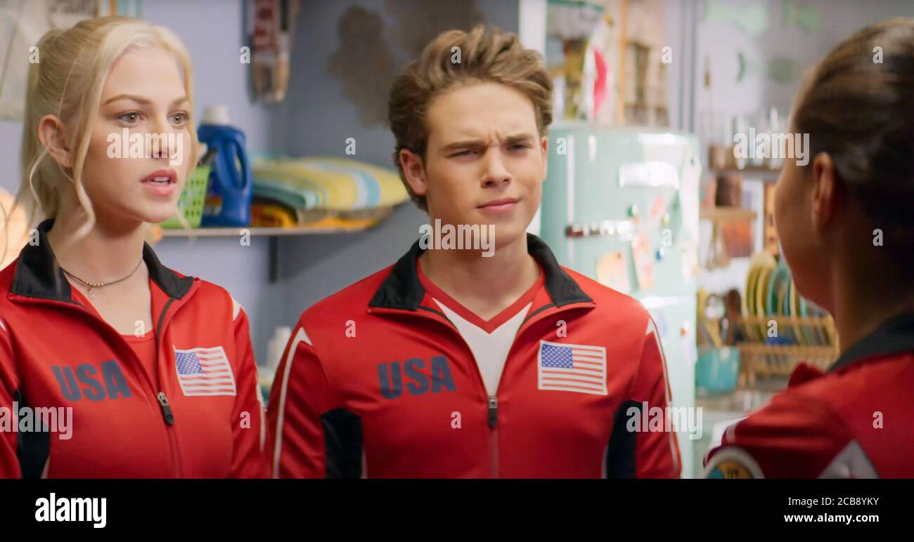 MALIBU RESCUE: THE NEXT WAVE, from left: Jackie R. Jacobson, Ricardo ...