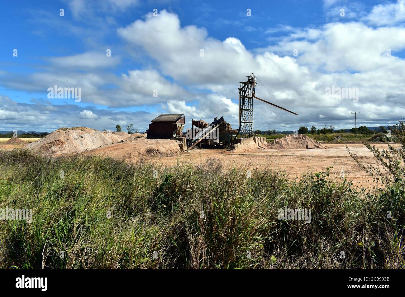 Cement loading hi-res stock photography and images - Alamy