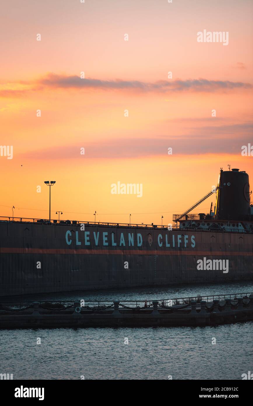 Cleveland steamship hi-res stock photography and images - Alamy