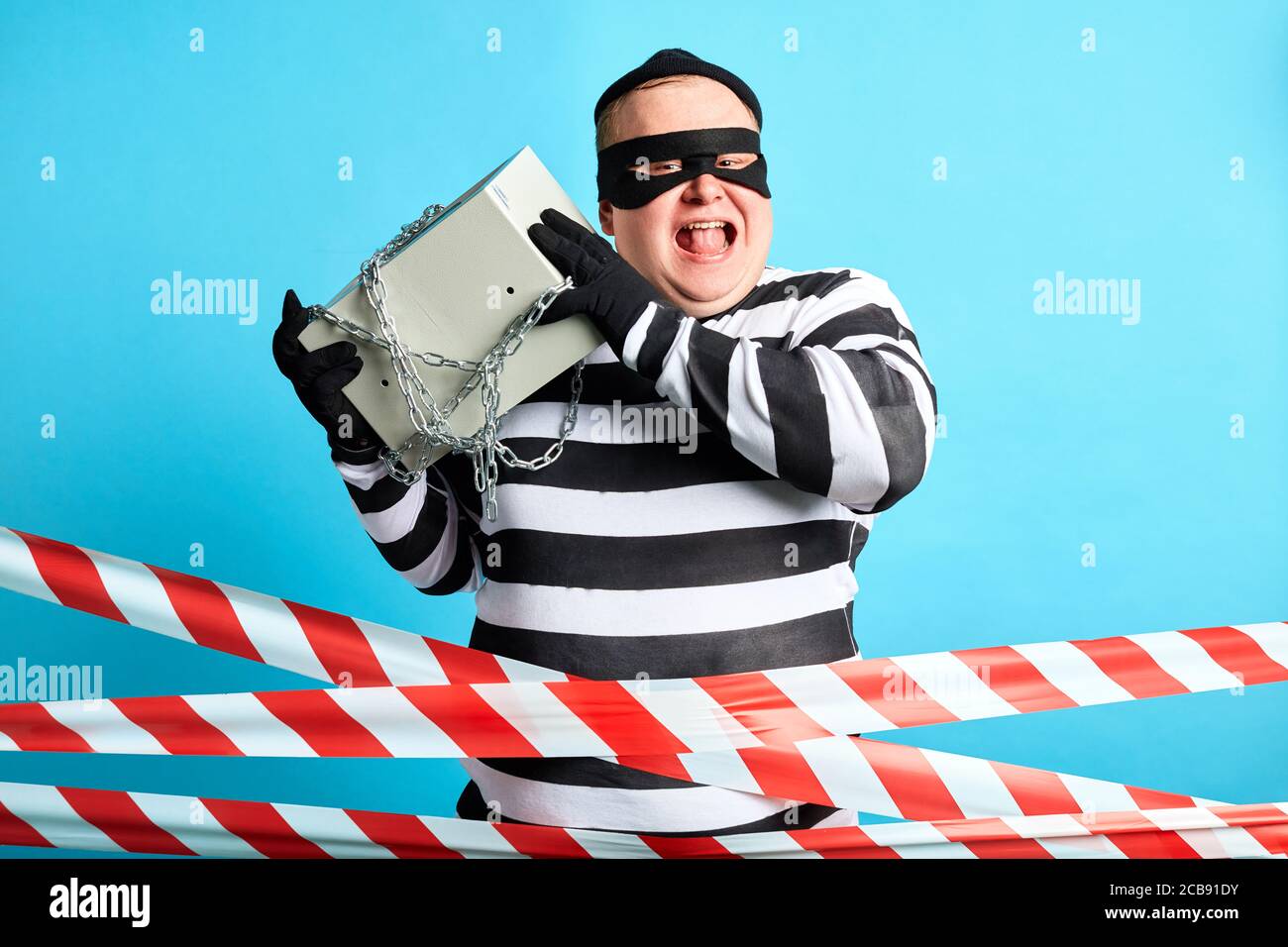 shouting screaming thief is being cought red-handed by police ...