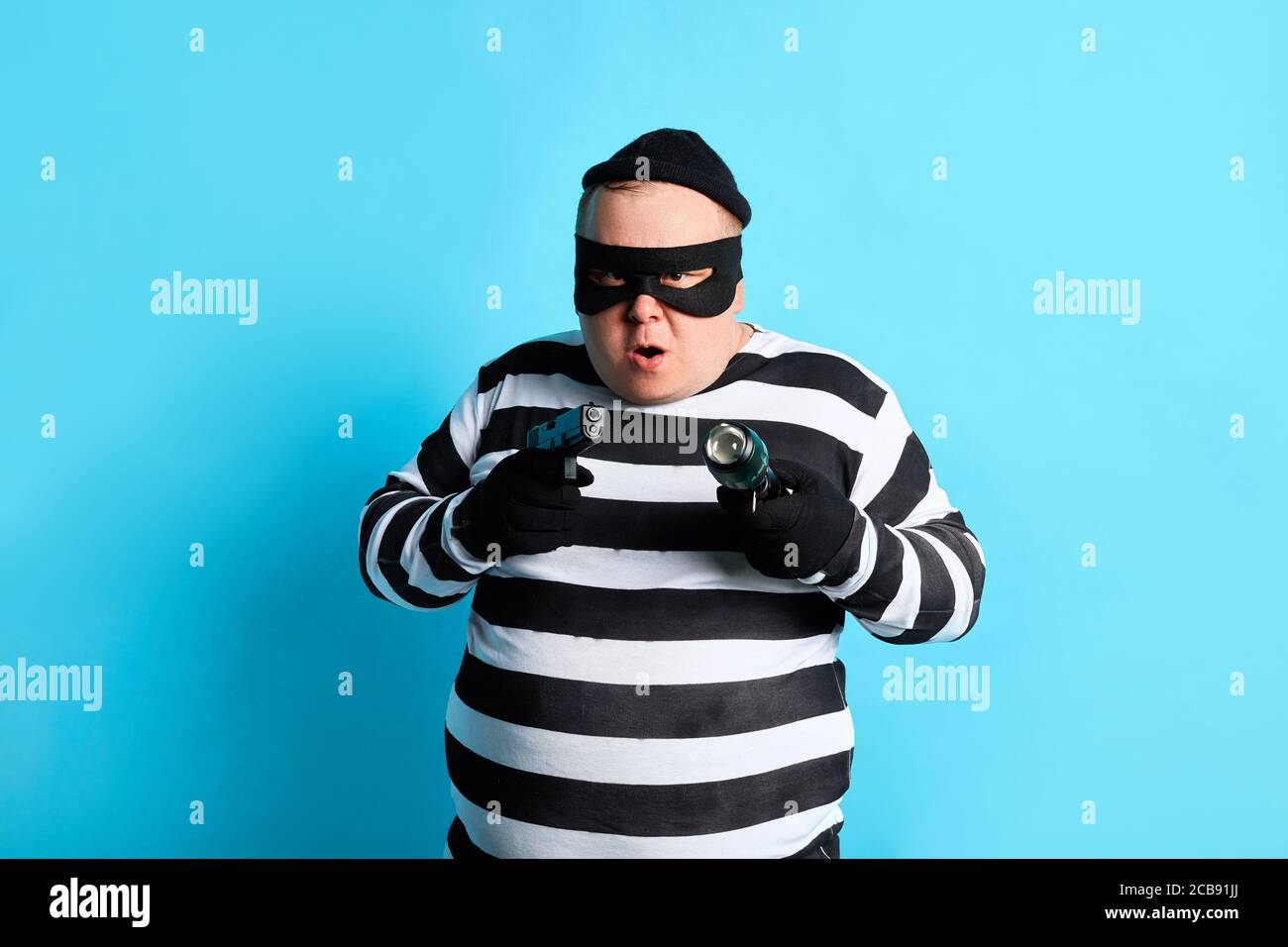 Fat man gun hi-res stock photography and images - Alamy