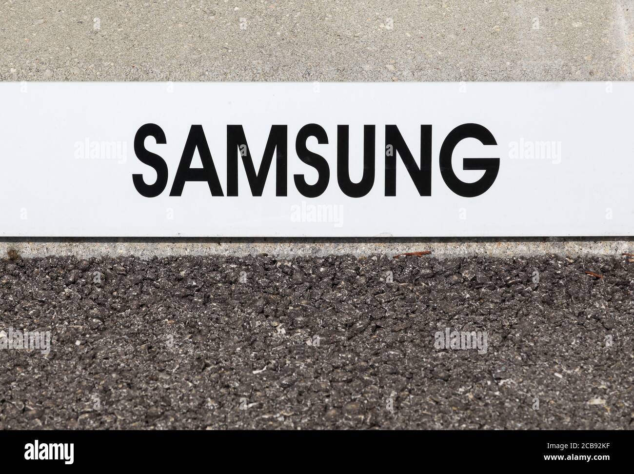 Samsung company hi-res stock photography and images - Alamy