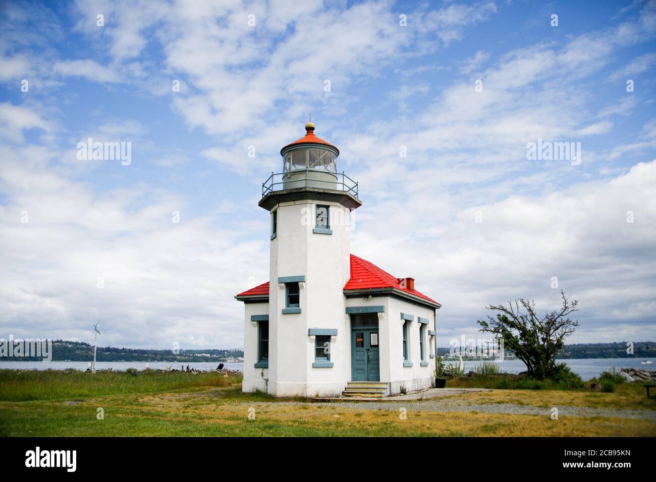 Point Robinson Lighthouse on Vashon Island, Seattle Stock Photo - Alamy