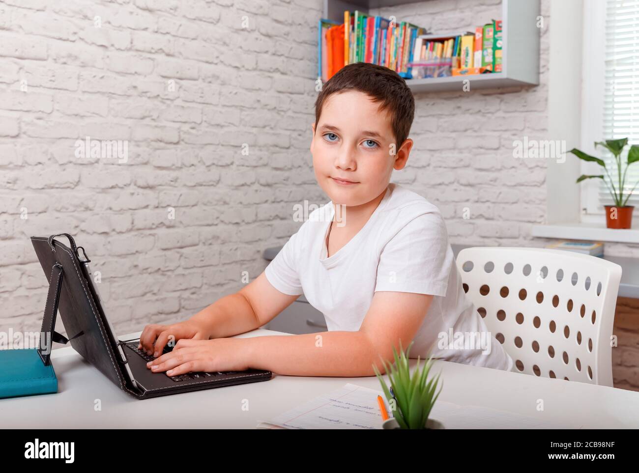 Zoom classes school hi-res stock photography and images - Alamy