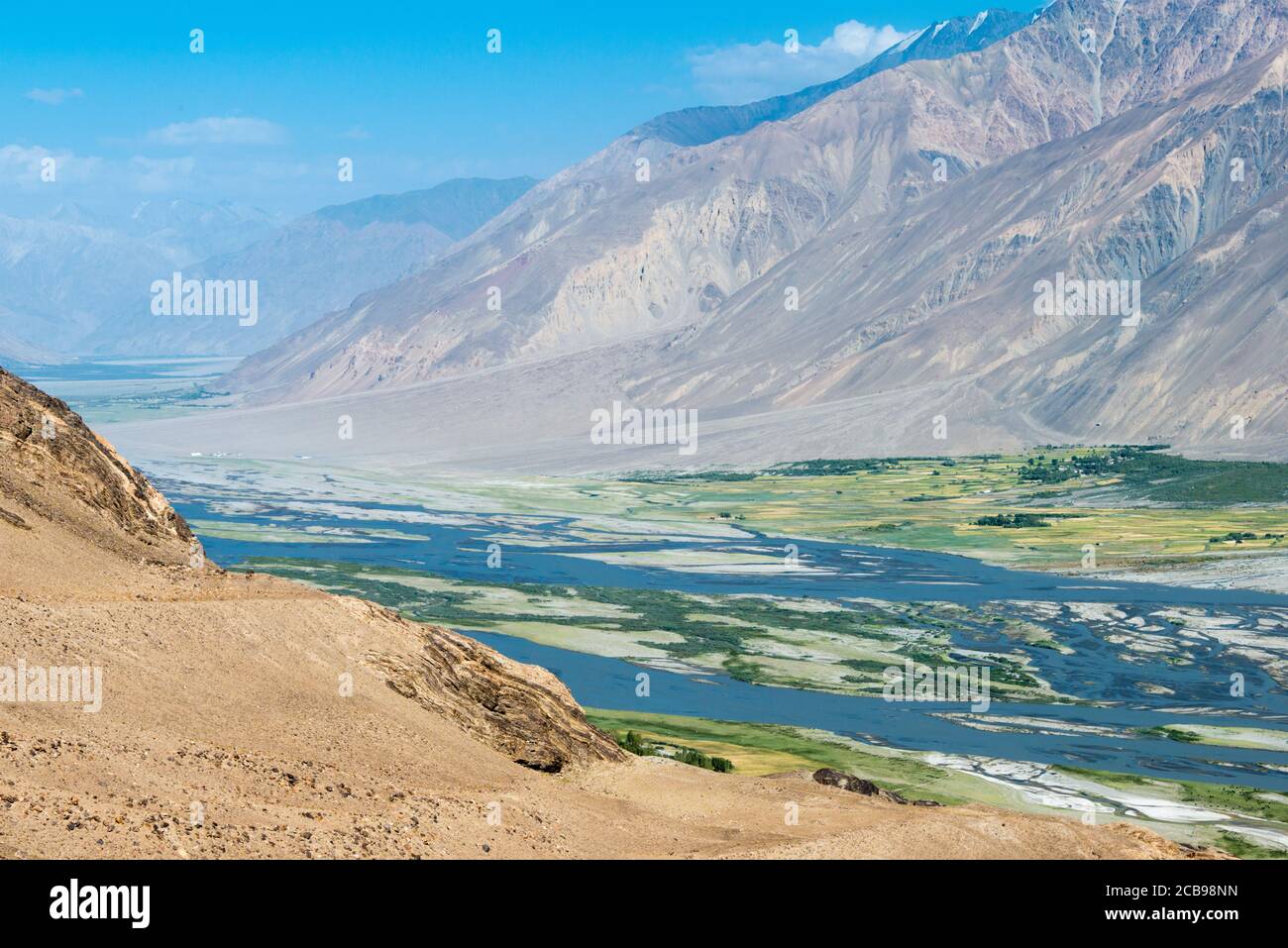 Panj river at Wakhan Valley in Yamchun, Gorno-Badakhshan, Tajikistan ...