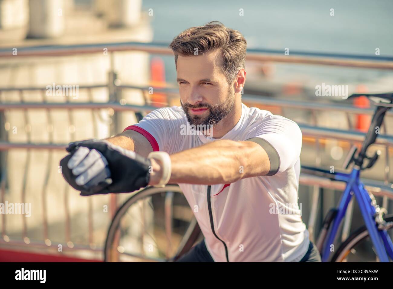 Muscular man outstretched arms hi-res stock photography and images - Alamy