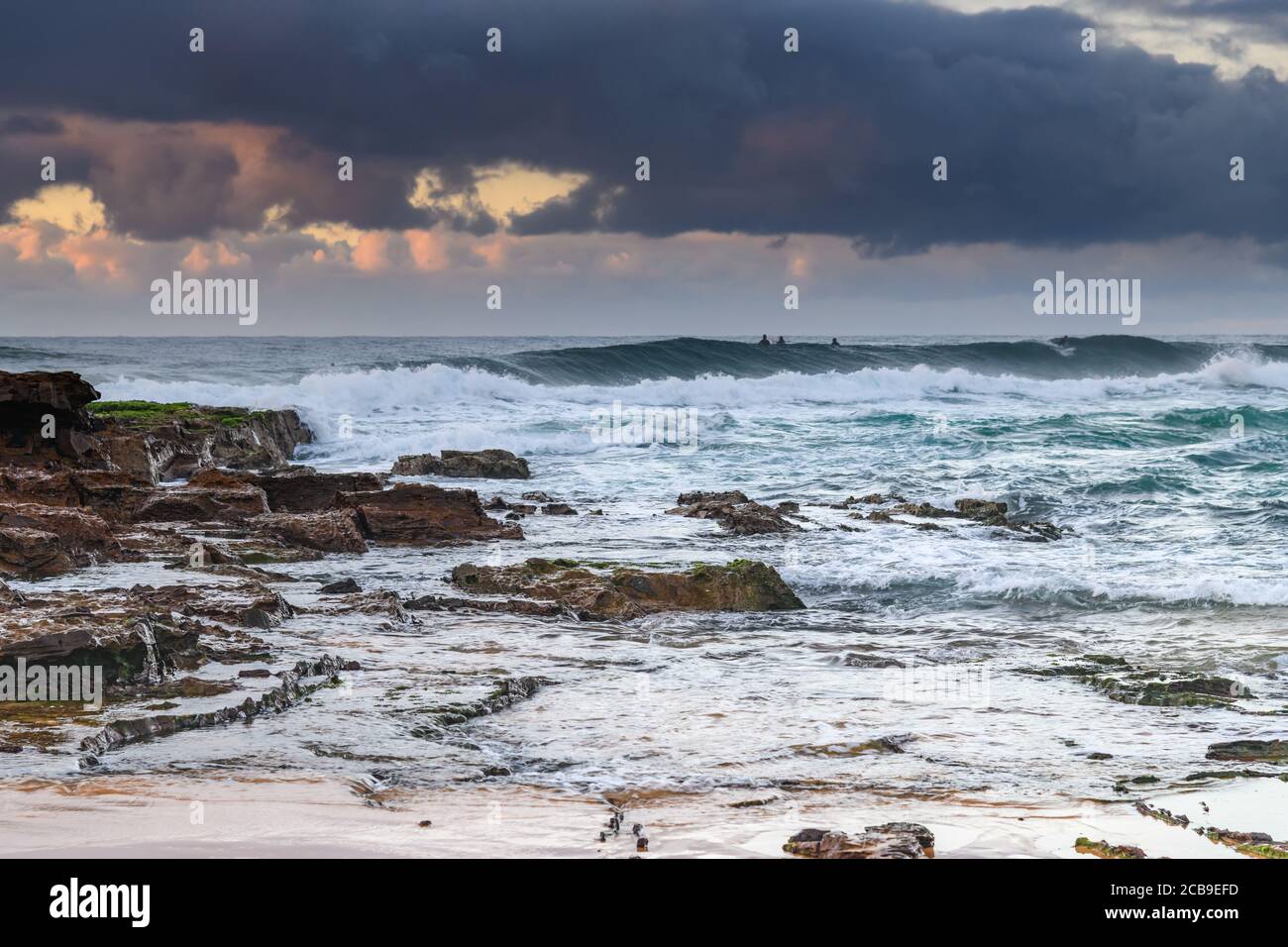 Cloudy sunrise from North Avoca Beach on the Central Coast, NSW ...