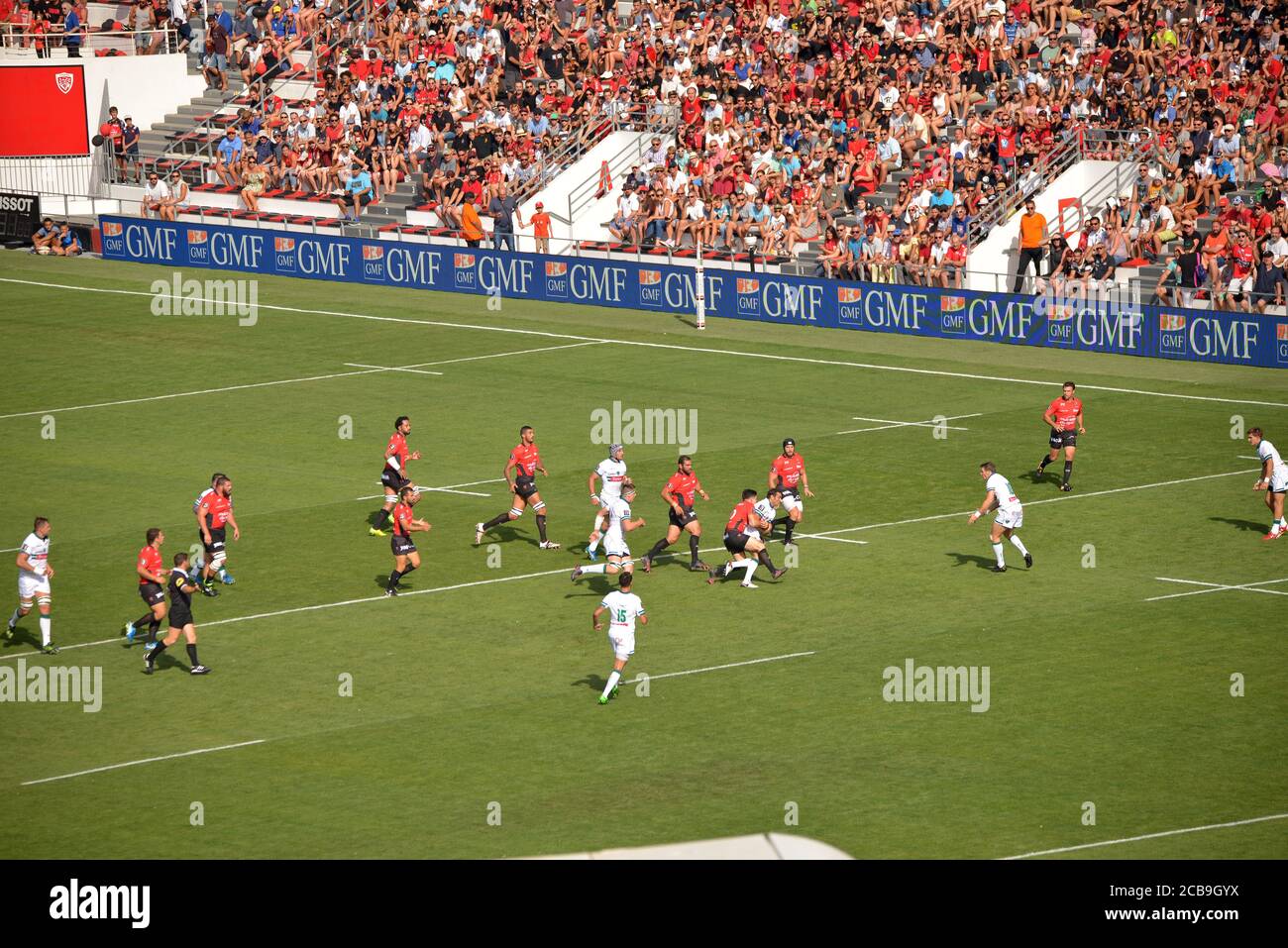 Toulon vs Pau rugby match at the Mayol Toulon stadium Stock Photo - Alamy
