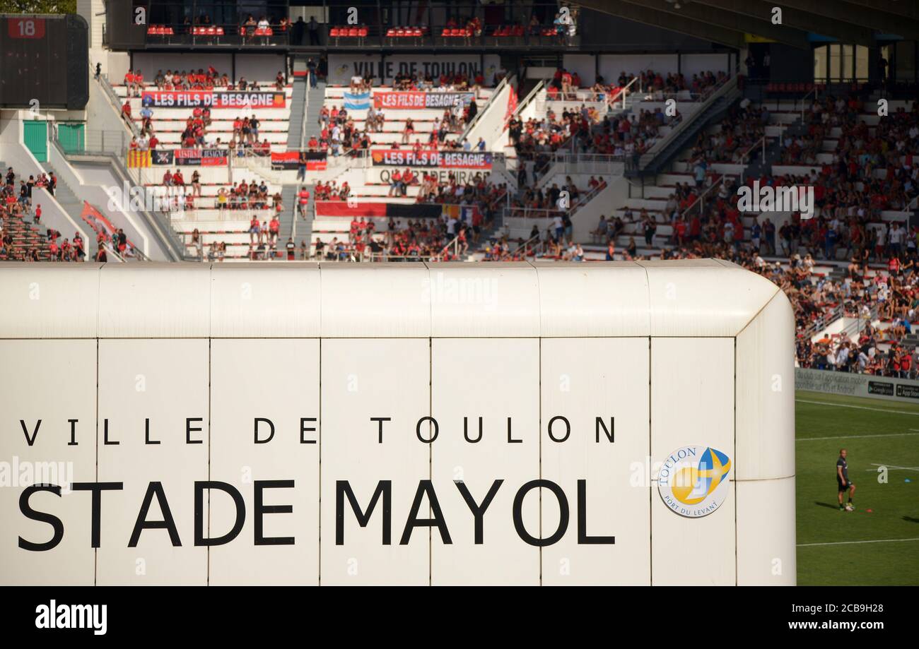 Toulon vs Pau rugby match at the Mayol Toulon stadium Stock Photo - Alamy