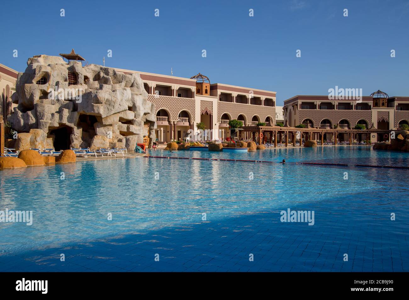 Wave pool dubai hi-res stock photography and images - Alamy
