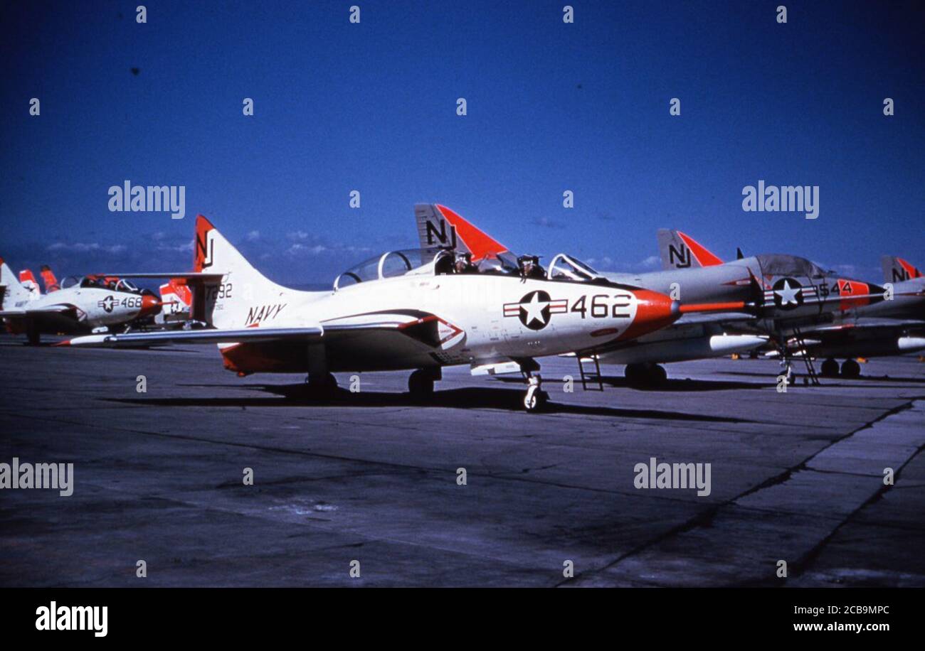 Grumman f9f hi-res stock photography and images - Alamy