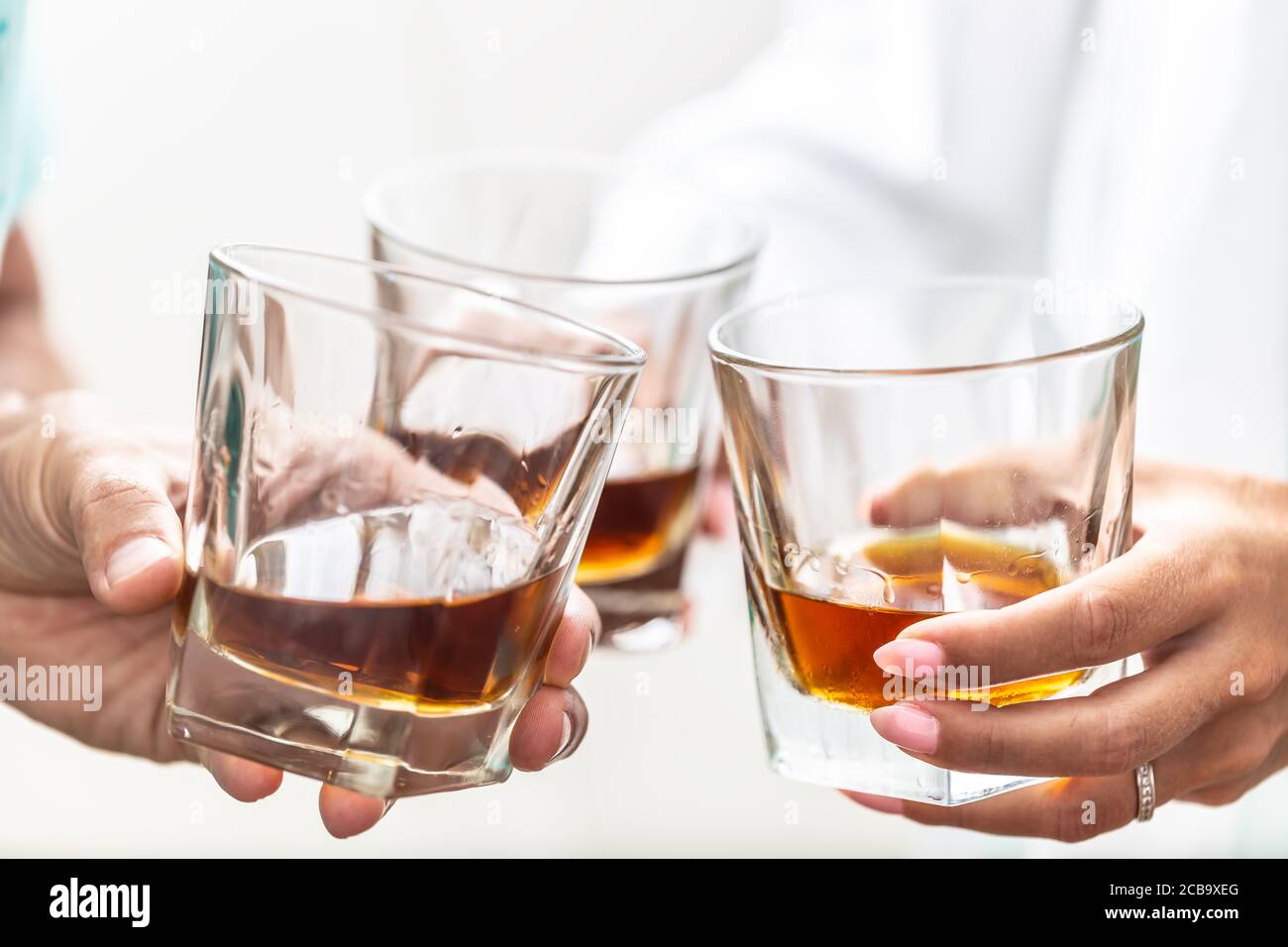 Alcohol cheers hi-res stock photography and images - Alamy