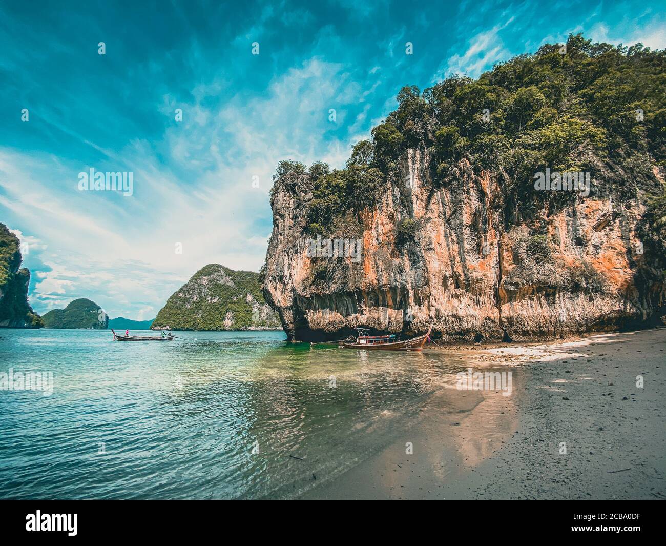 Koh Lao Lading paradise beach, island in the Andaman Sea between Phuket ...