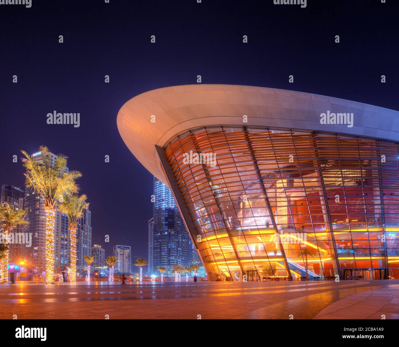 DUBAI, UAE - FEBRUARY 29, 2019: Night HDR view on iconic building of ...