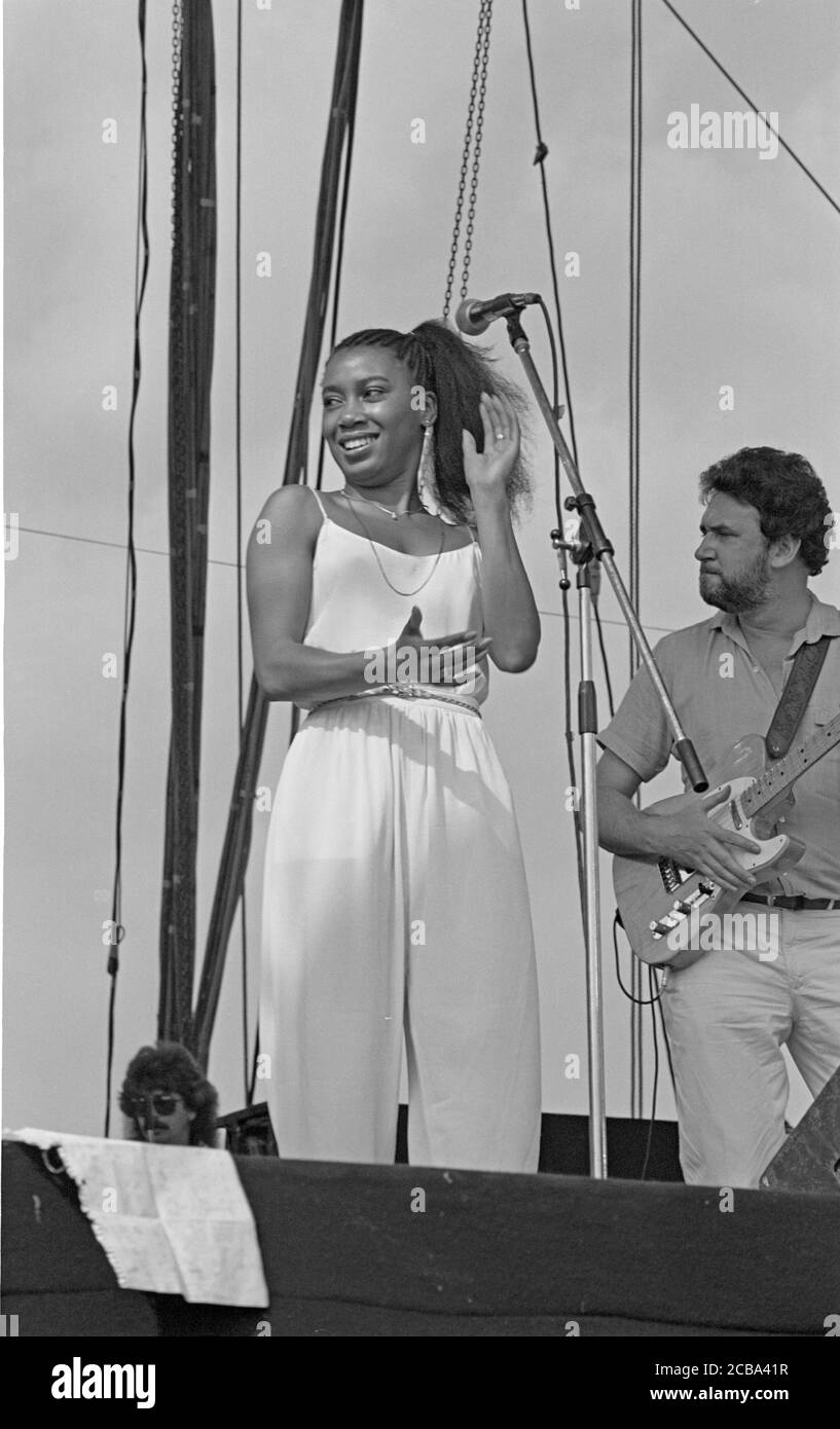 Carol Kenyon and Jim Mullen, Capital Jazz Festival, Knebworth House ...