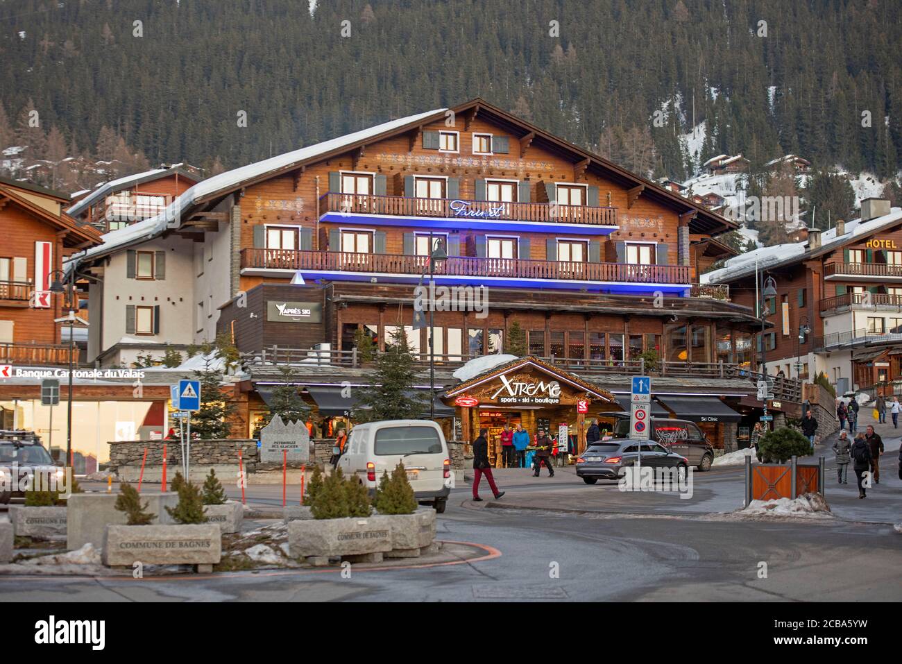 Verbier night hi-res stock photography and images - Alamy