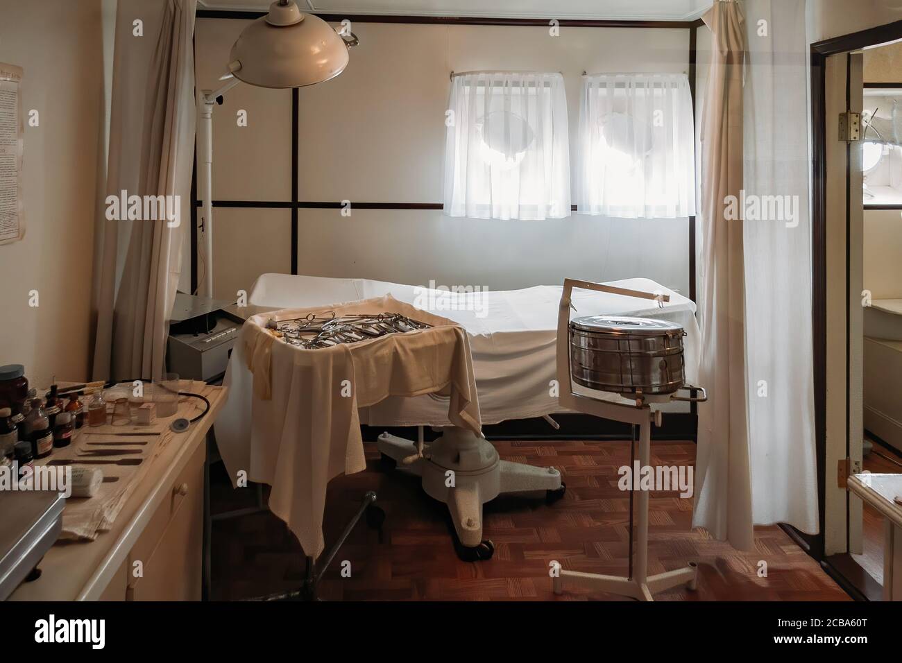 Navy ship interior hi-res stock photography and images - Alamy